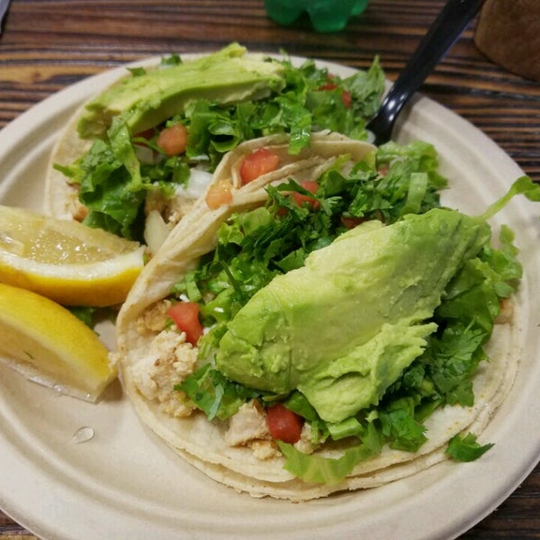 Lily's Cafe & Pastries - Point Dume - 29211 Heathercliff Rd