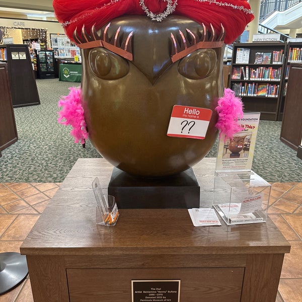 Burlingame Public Library - Library in Downtown Burlingame