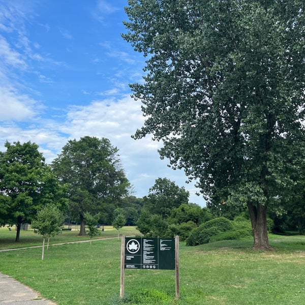 Kissena Park - Park in Flushing