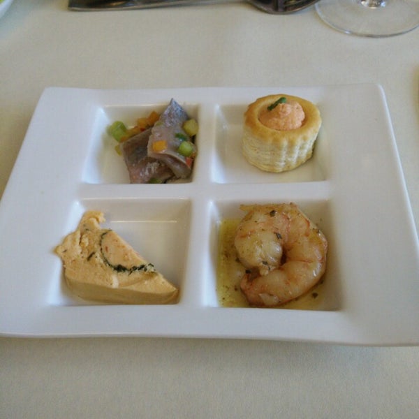 Photos at Mess Continental - Hotel in Middelkerke