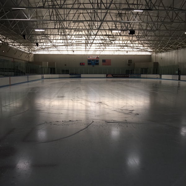 Onyx Rochester Ice Arena - Rochester - Rochester Hills, MI