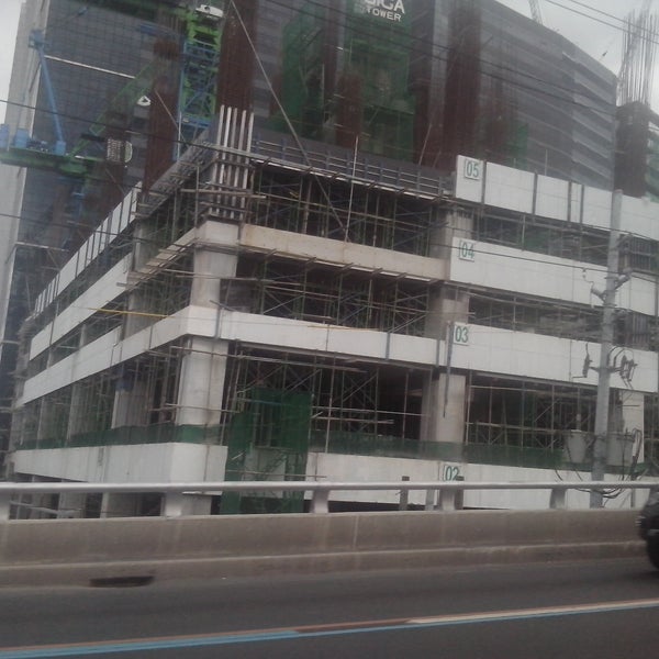 Robinsons Giga Tower - Quezon City District 3 - E.Roriguez Jr. Ave