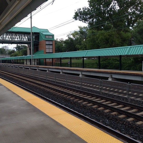 Photos at Halethorpe MARC Station - Halethorpe - 8 tips from 805 visitors