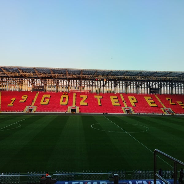 Göztepe Gürsel Aksel Stadyumu - Soccer Stadium in Konak