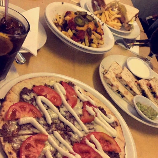 Leil Nhar | ليل نهار (Now Closed) - Breakfast Spot in العليا