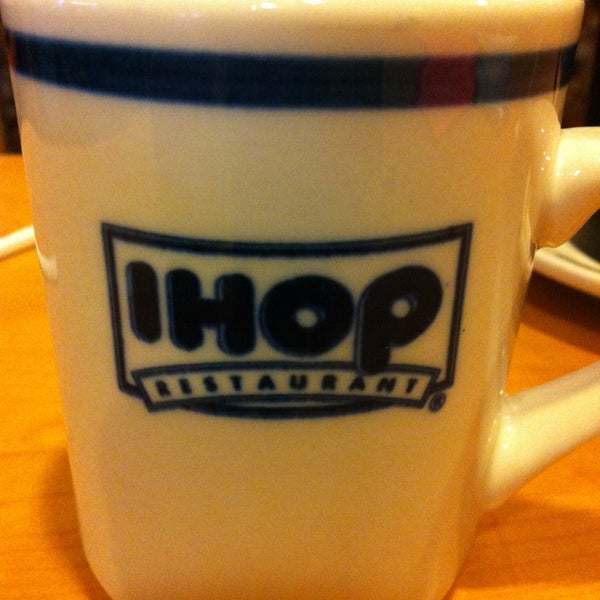IHOP - Airport Plaza Shopping Center, New Castle, DE - 148 N Dupont Hwy