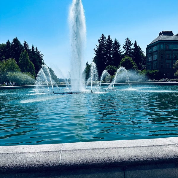 UW: Drumheller Fountain - University District - 11 tips from 1427 visitors