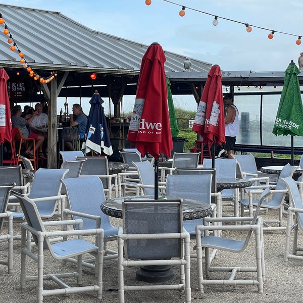 Sliders Seaside Grill - 70 tips from 2281 visitors