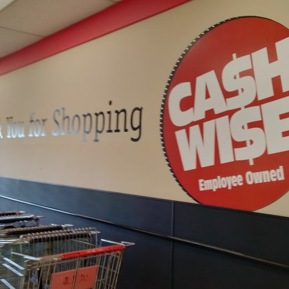 Cash Wise Foods - 1001 4th St SE