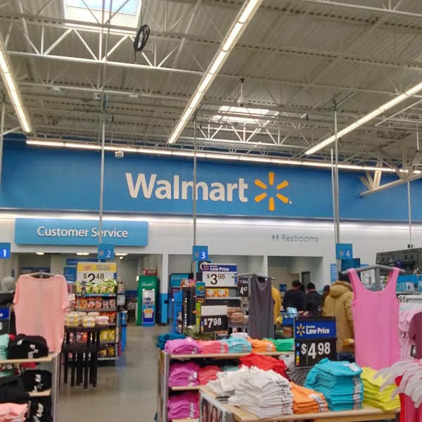 Walmart Supercenter - Roseville, MN