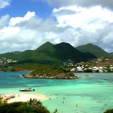 Pinel Island (Ilet Pinel) - 13 tips from 547 visitors