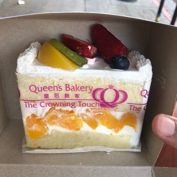 Queen's Bakery - Bakery in Chinatown