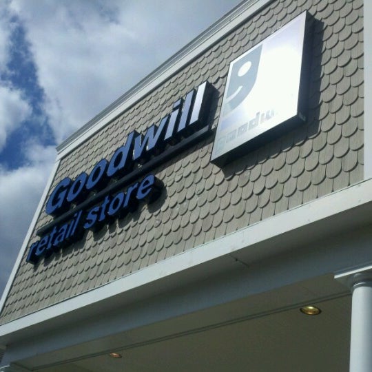 Goodwill - Vintage and Thrift Store in Waldorf