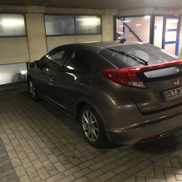 Phoenixgarage - Parking