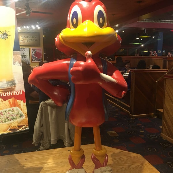 Red Robin Gourmet Burgers and Brews (Now Closed) - West Edmonton, AB