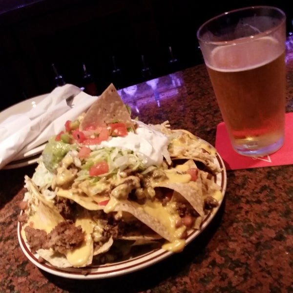 Billy's Long Bar - Sports Bar in Albuquerque