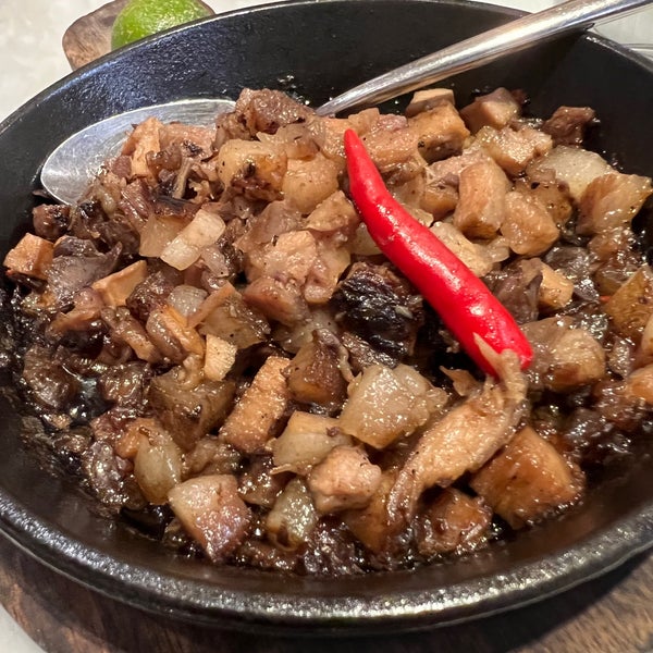 Fely J's Kitchen - Filipino Restaurant in Makati City