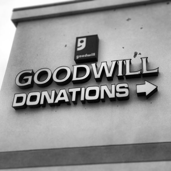 Goodwill Stapleton - Stapleton - 2 tips