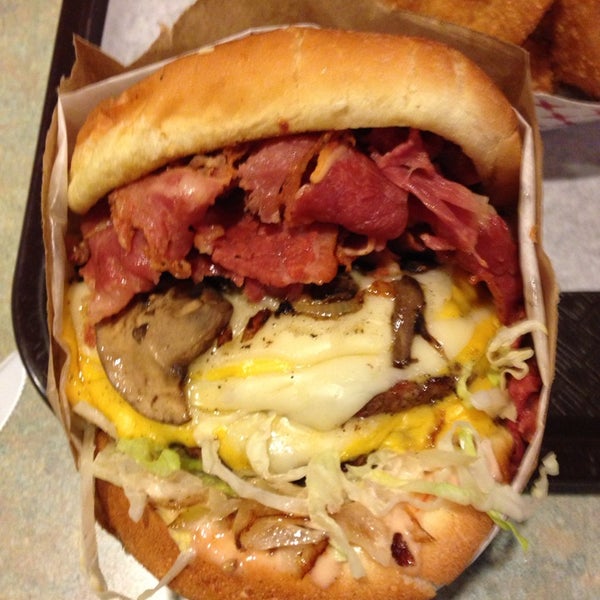 Burgers Supreme - Riverside - 16 tips from 380 visitors