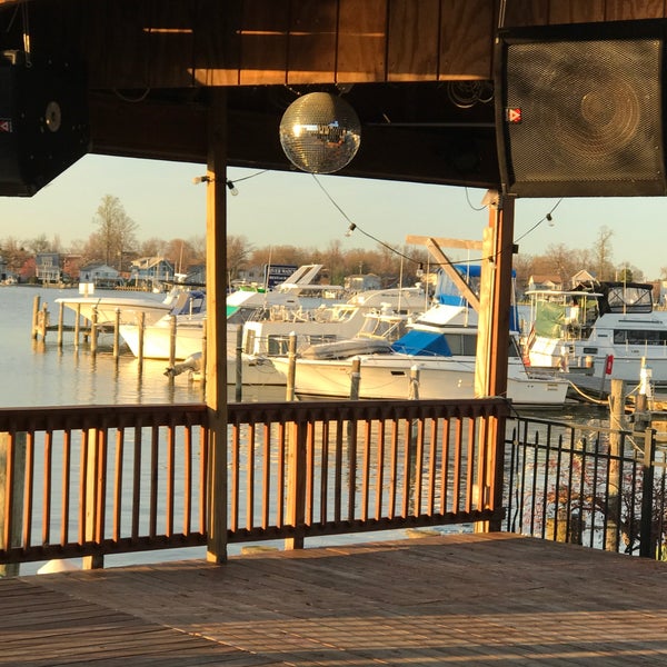 River Watch Restaurant & Marina - Seafood Restaurant