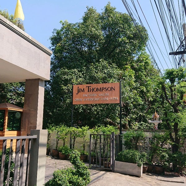 Photos at Jim Thompson Factory Sales Outlet - Boutique in พระโขนง