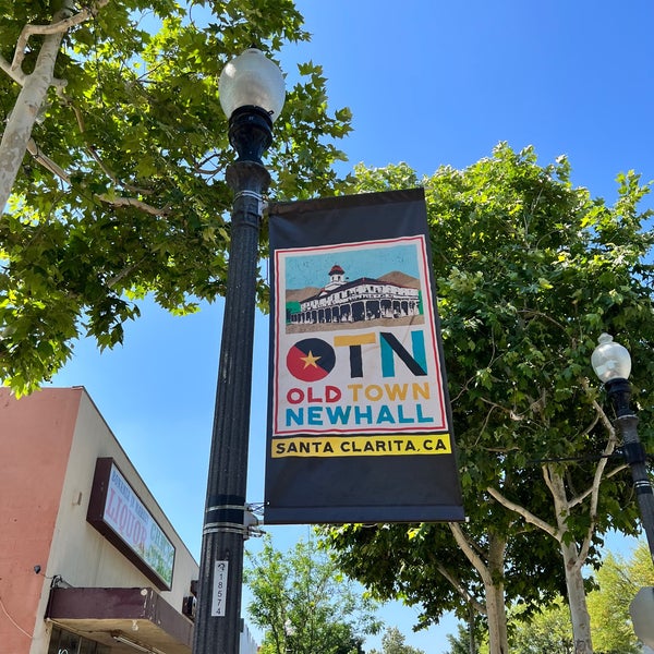 Old Town Newhall - Main St