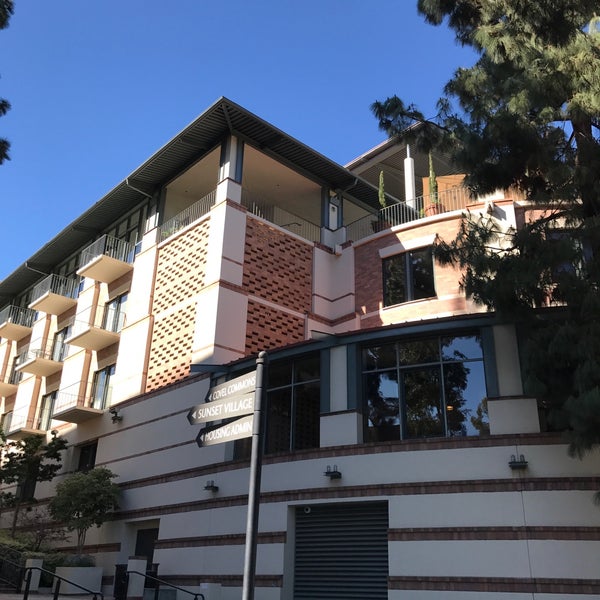 UCLA Covel Dining Hall - Westwood - 2 tips from 628 visitors