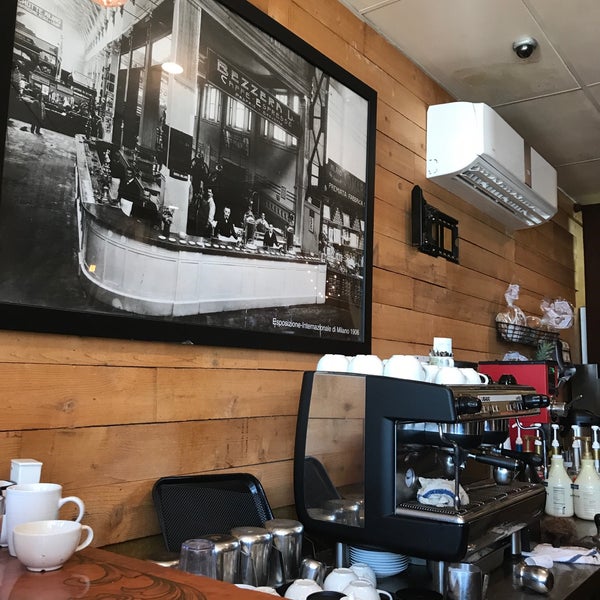 Caffe Caldo - Coffee Shop in Huntington Beach