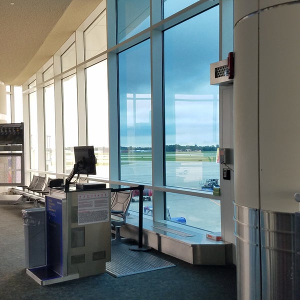 Gate C24 - Mitchell Field - 0 tips