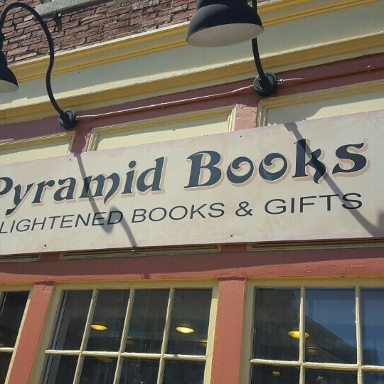 Pyramid Books - 7 tips from 219 visitors