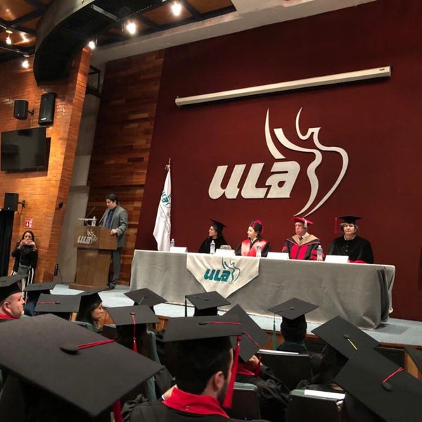 Auditorio Ula Valle - College Auditorium in Df