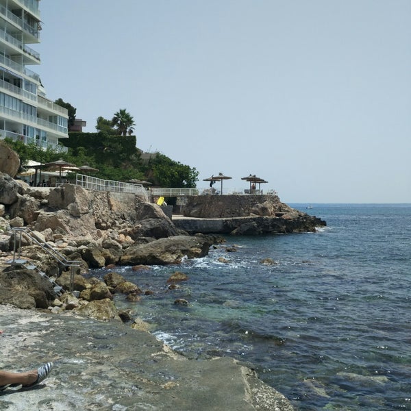 Zhero Beach Club - Sant Agustí - Av. Joan Miró, 305