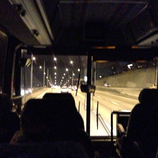 Quick shuttle - Bus Station in Seattle