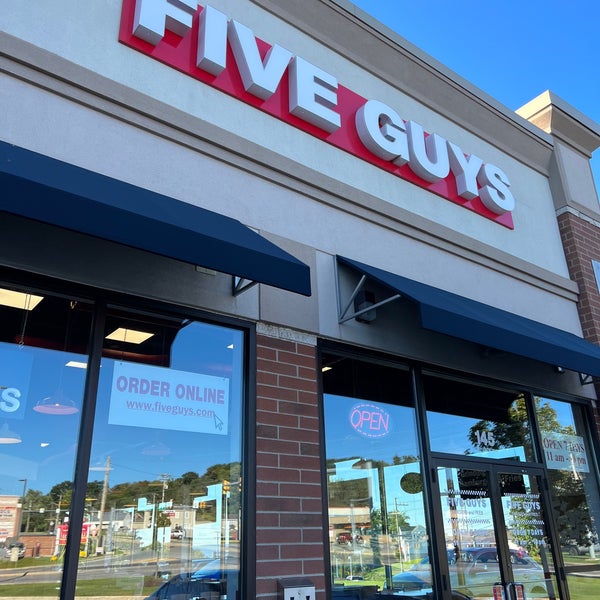 Five Guys - 145 Town Center Drive
