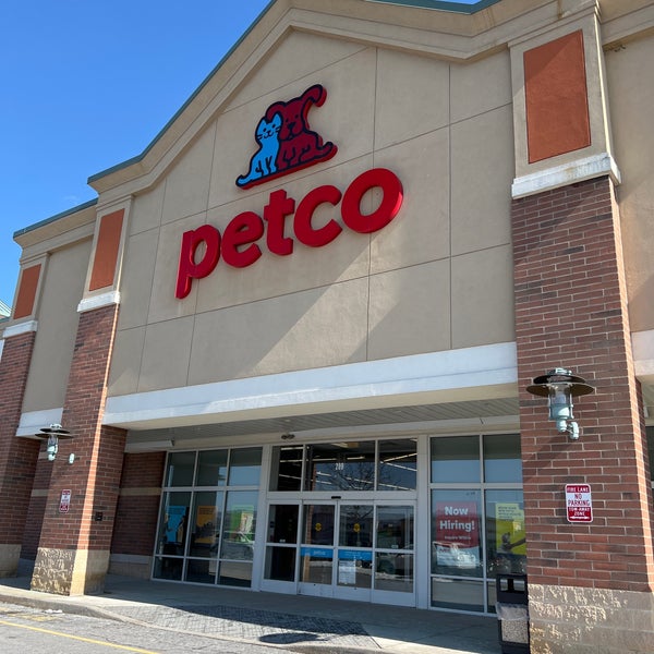 Petco Store Front