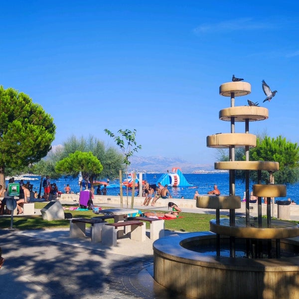 Kastel Stari Beach