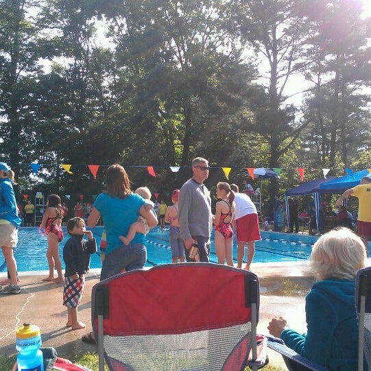 Hawthorn Pool - Hawthorn - Columbia, MD