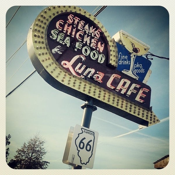 Luna Cafe - Mitchell, IL
