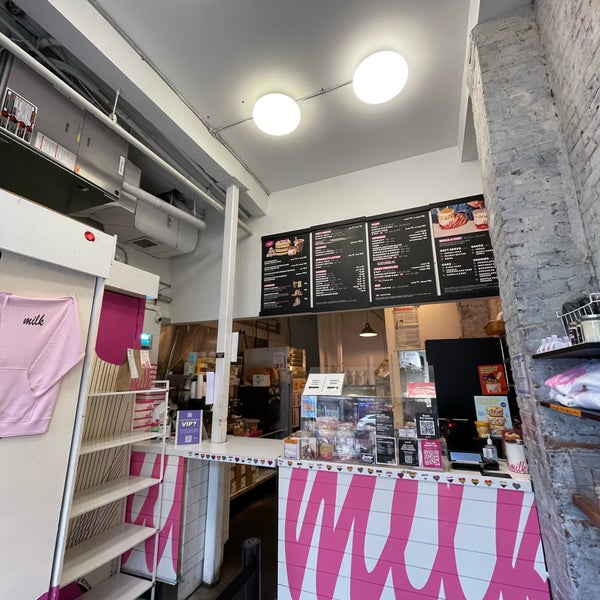 Momofuku Milk Bar Interior