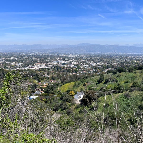 Fryman Canyon - Hiking Trail