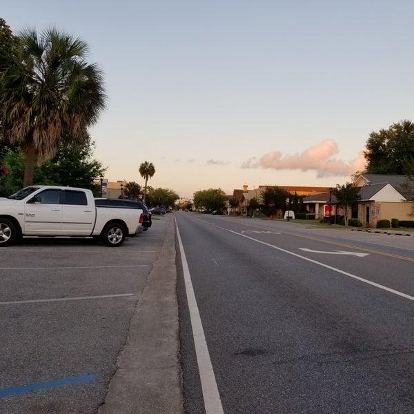 Uptown Foley - 1 tip from 305 visitors