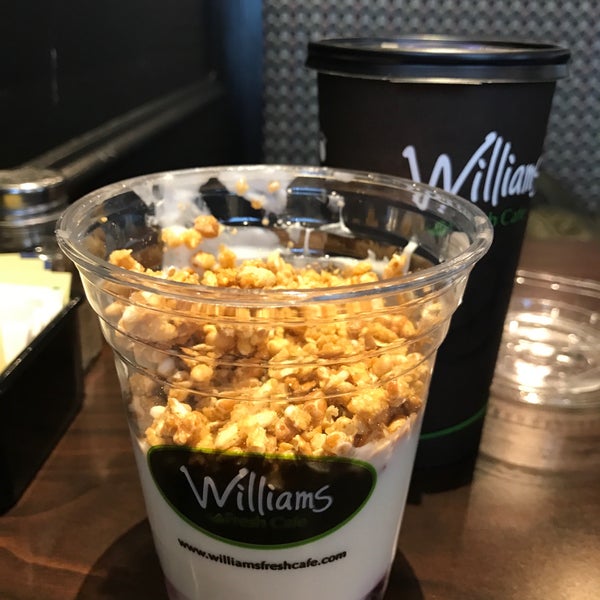 Williams Fresh Cafe - Burlington, ON
