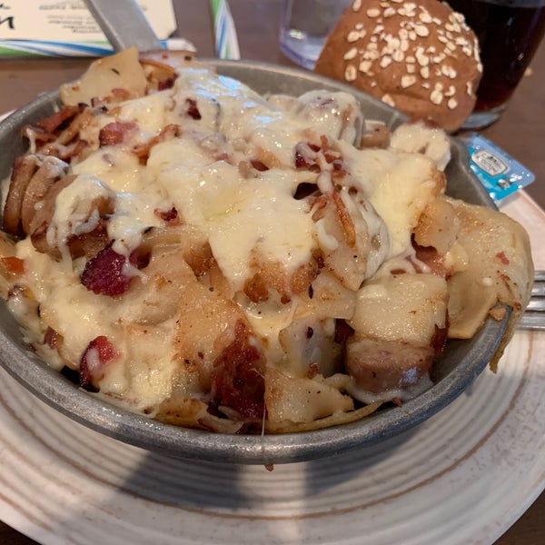 WheatFields Eatery & Bakery - American Restaurant in Omaha