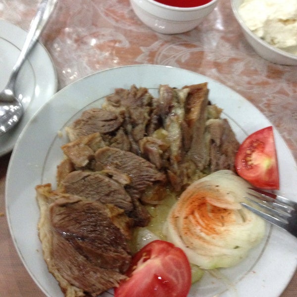 milliy taomlar farhod bozori - Café