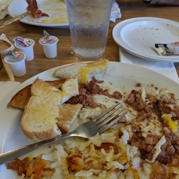 Englewood Cafe - Breakfast Spot in Independence