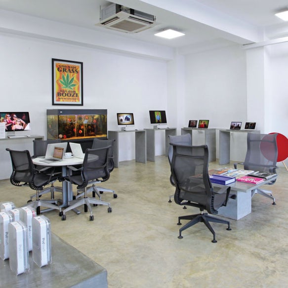 BT Store - IT Service in Colombo