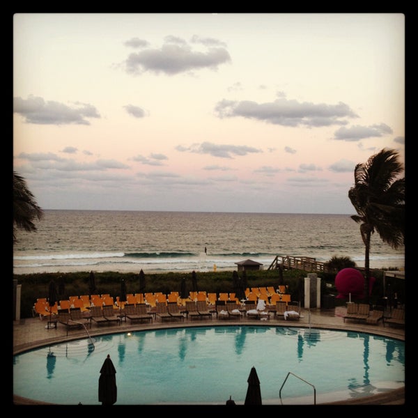 Boca Beach Club, A Waldorf Astoria Resort - Hotel in Boca Beach Club