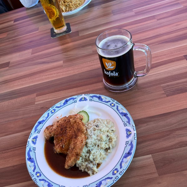 818 restaurant - 9 tips from 239 visitors