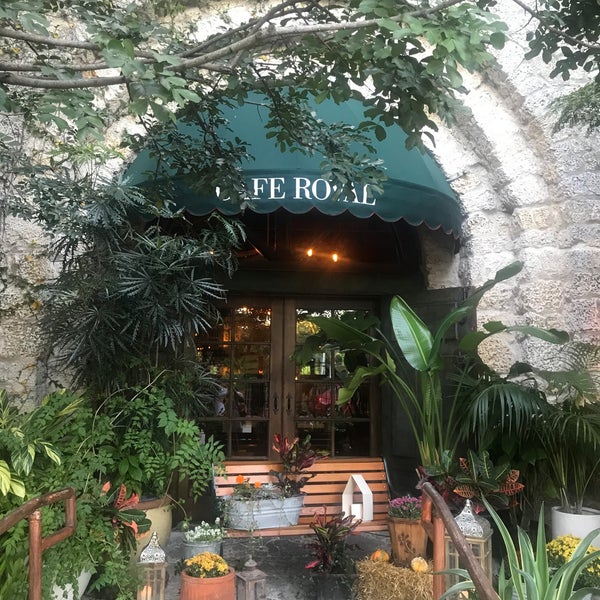 Cafe Roval - Upper Eastside - 5808 NE 4th Ct.