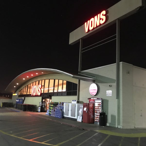 VONS - Grocery Store in Los Angeles